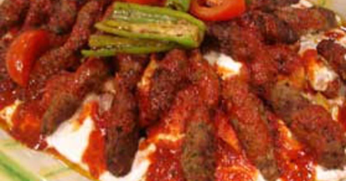 Assiette : Iskender Kebab - Recettes Kebab