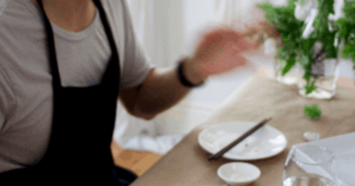 Comment déguster des sushis ? Réponse du chef Kaz Matsune - Cuisine ...